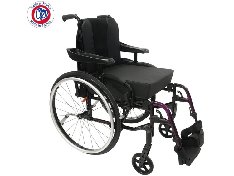 NOUVEAU - Invacare Action 3 NG Light Xtra - Invacare France